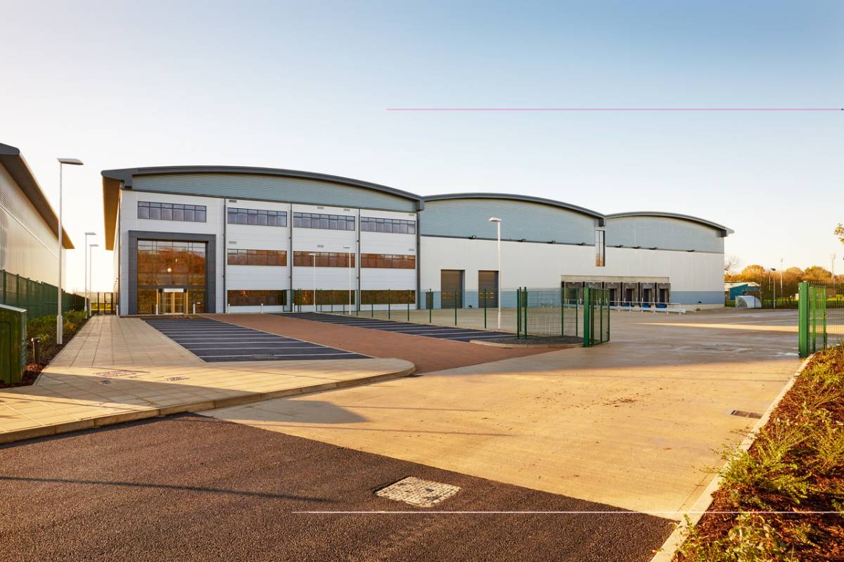 Units 7 & 8, Central M40 | A & H Construction